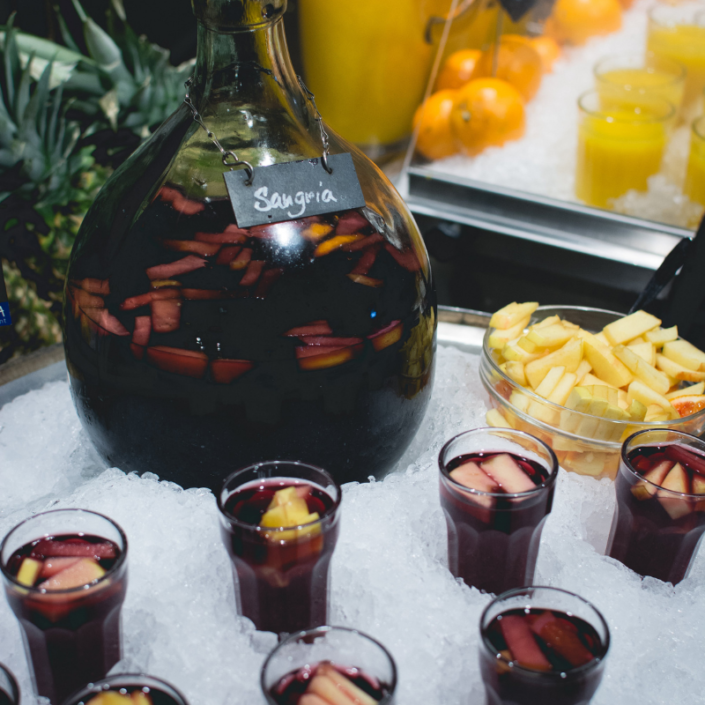 How To Set Up A Bar For A Cocktail Party, Holiday Celebration or Wedding